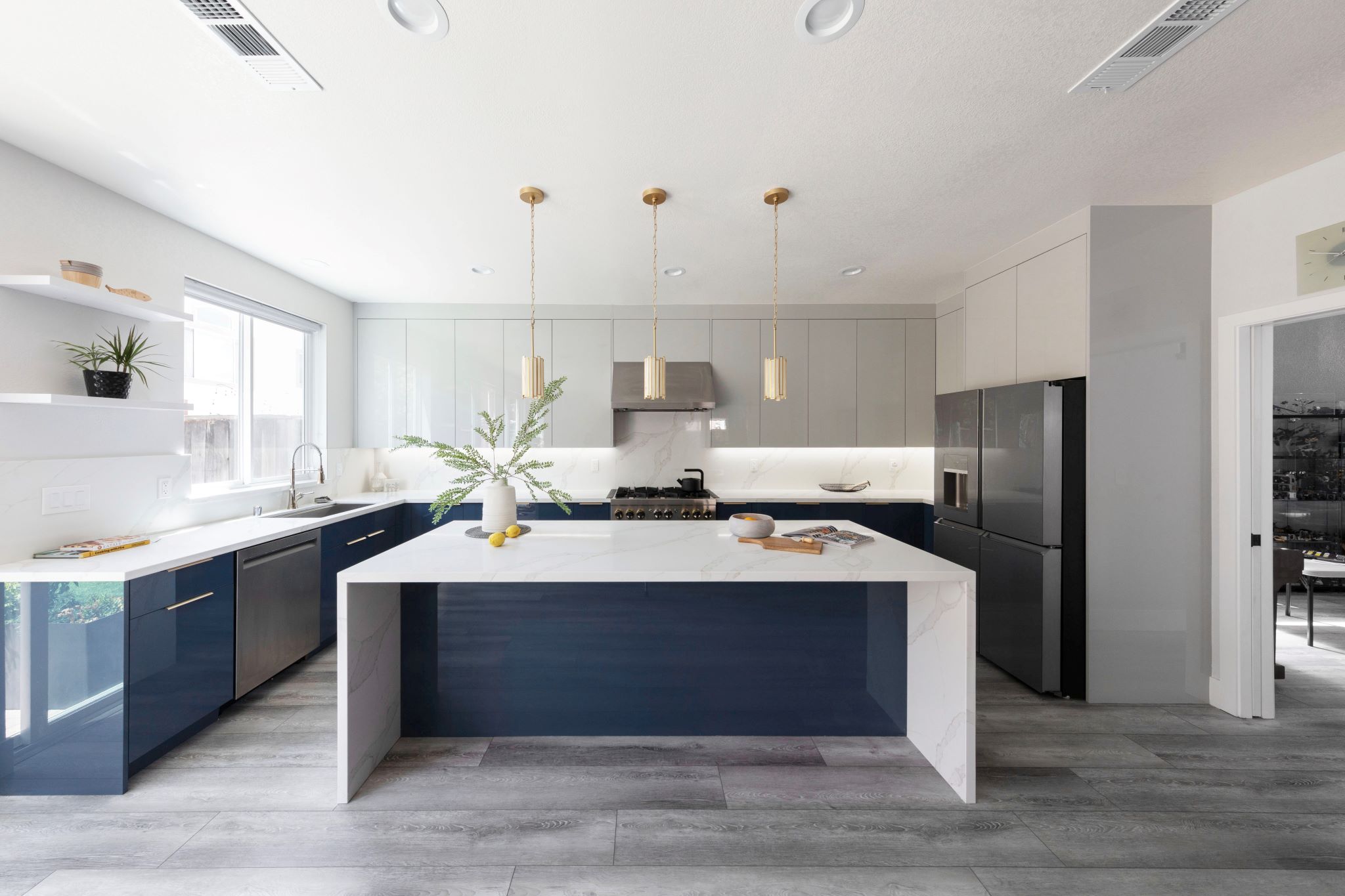 Customer projects - Ronbow Cabinets