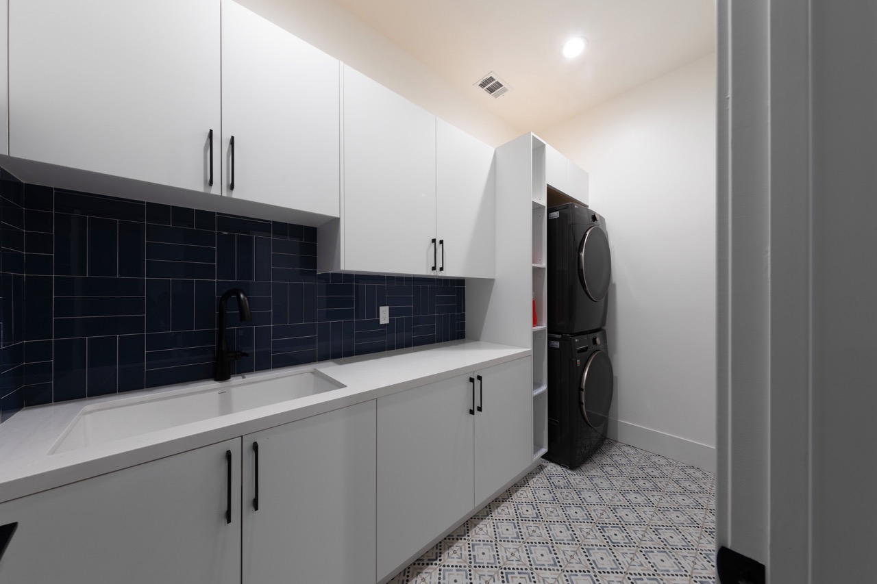 Customer projects - Ronbow Cabinets